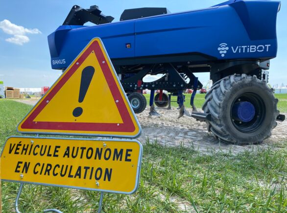 Le nombre de robots bondit de 85% en 5 ans - Pleinchamp