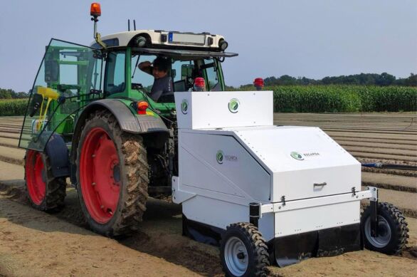 Le désherbage laser d'Escarda Technologies débarque en France - Pleinchamp