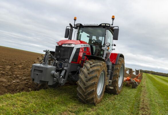 Massey Ferguson complète sa série MF 8S - Pleinchamp