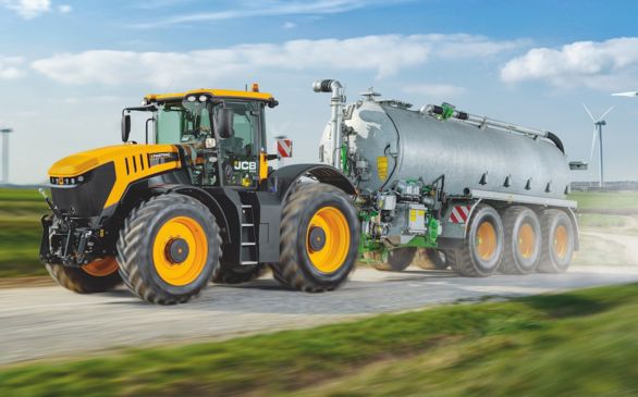 Une nouvelle suspension pour les Fastrac 8000 de JCB - Pleinchamp