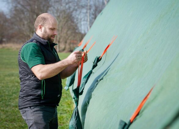 TenCate TopTex, une toile non tissée pour protéger les fourrages ...