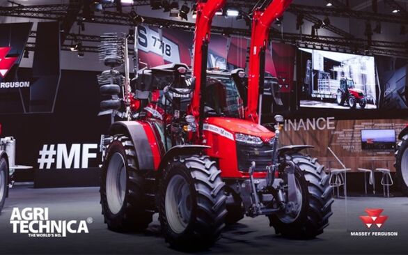 Massey Ferguson présente les MF 5700 M - Pleinchamp